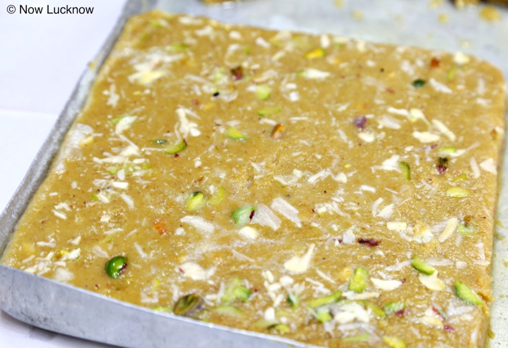 TRY JOUZI HALWA FOR YOUR SWEET CRAVING IN LUCKNOW WINTERS – Now Lucknow
