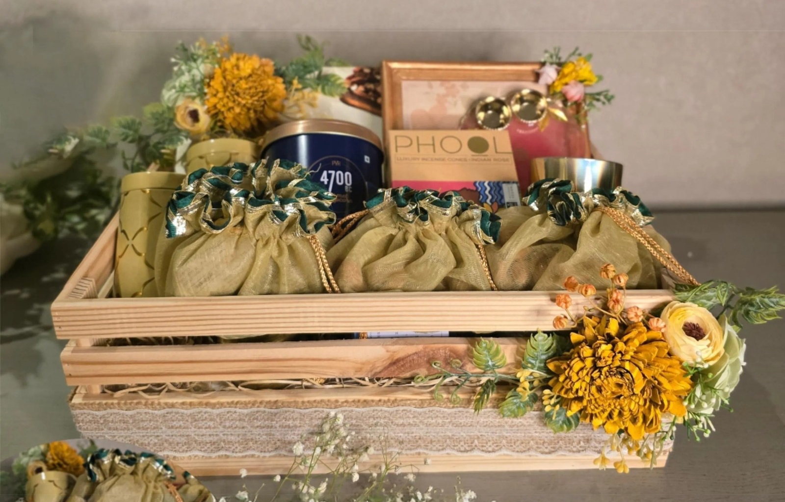 LET ‘THE WRAP TALES BY SHRUTI’ CURATE YOUR GIFT HAMPERS THIS SEASON ...
